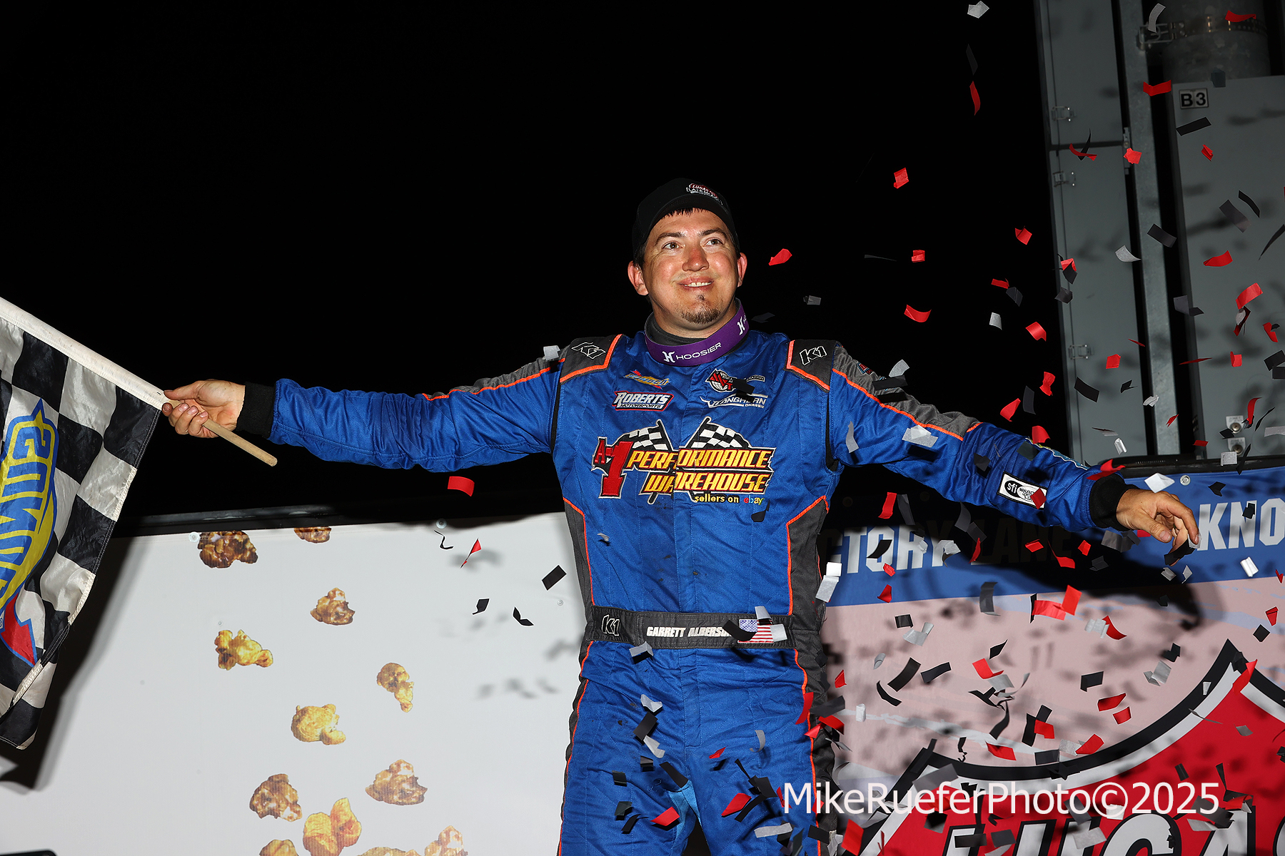 RacinBoys News - Garrett Alberson triumphs on opening night of Late Model Knoxville Nationals