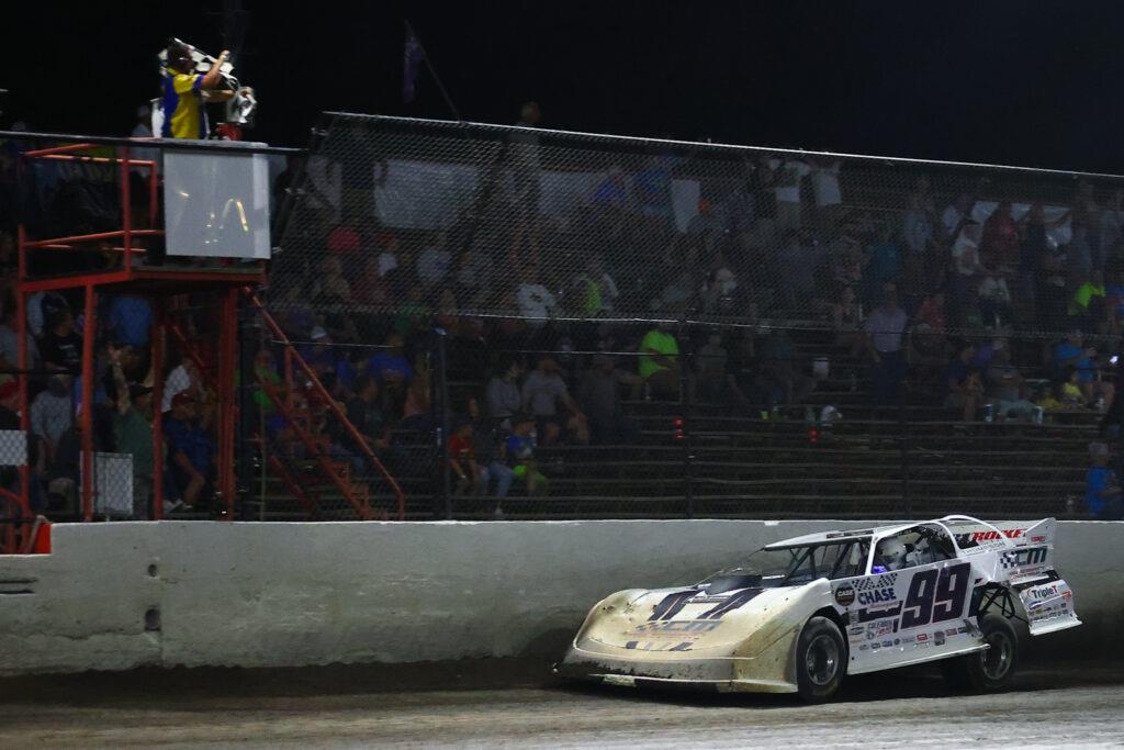 RacinBoys News - Dylan Thompson handed a gift on 'Hell Tour' at Haubstadt