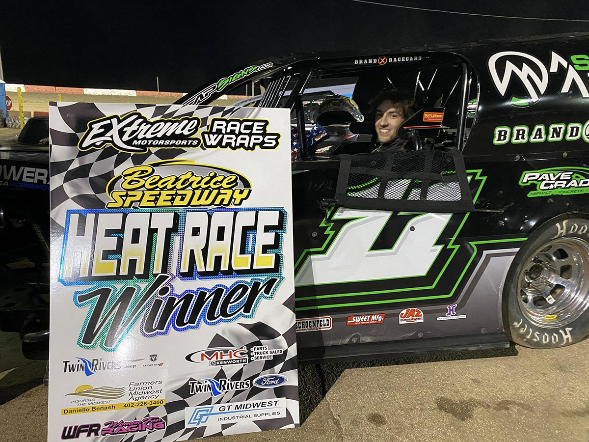 RacinBoys News - Beatrice Spring Nationals underway