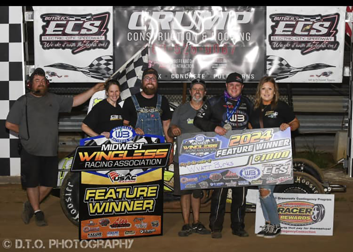 RacinBoys News - Burks takes MWRA weekend finale at Electric City Speedway