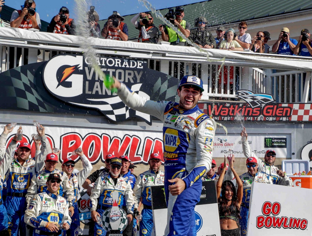 RacinBoys News - Elliott executes near-flawless performance at the Glen