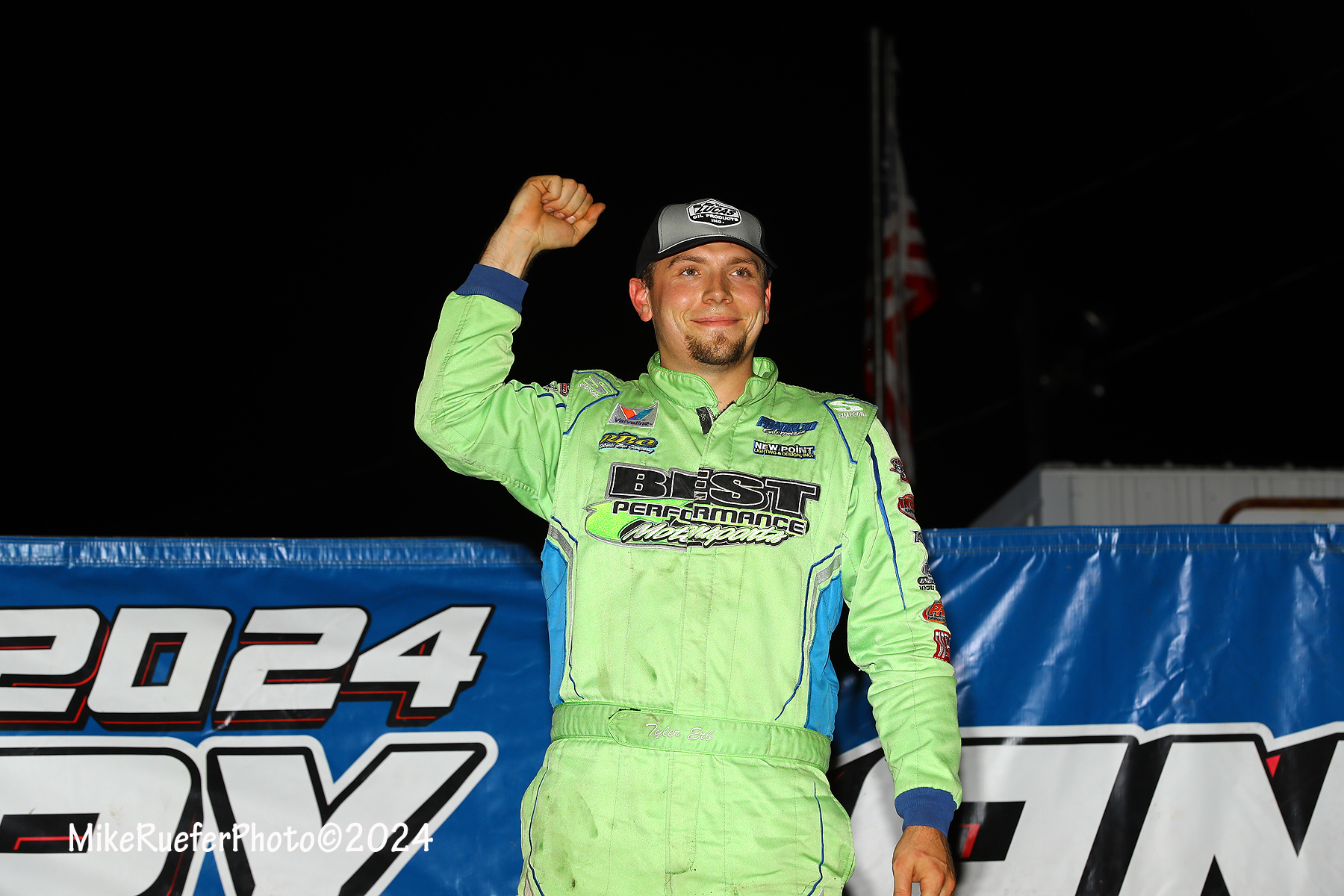 RacinBoys News - Tyler Erb Sweeps Inaugural Hawkeye Land 40 at Cedar County