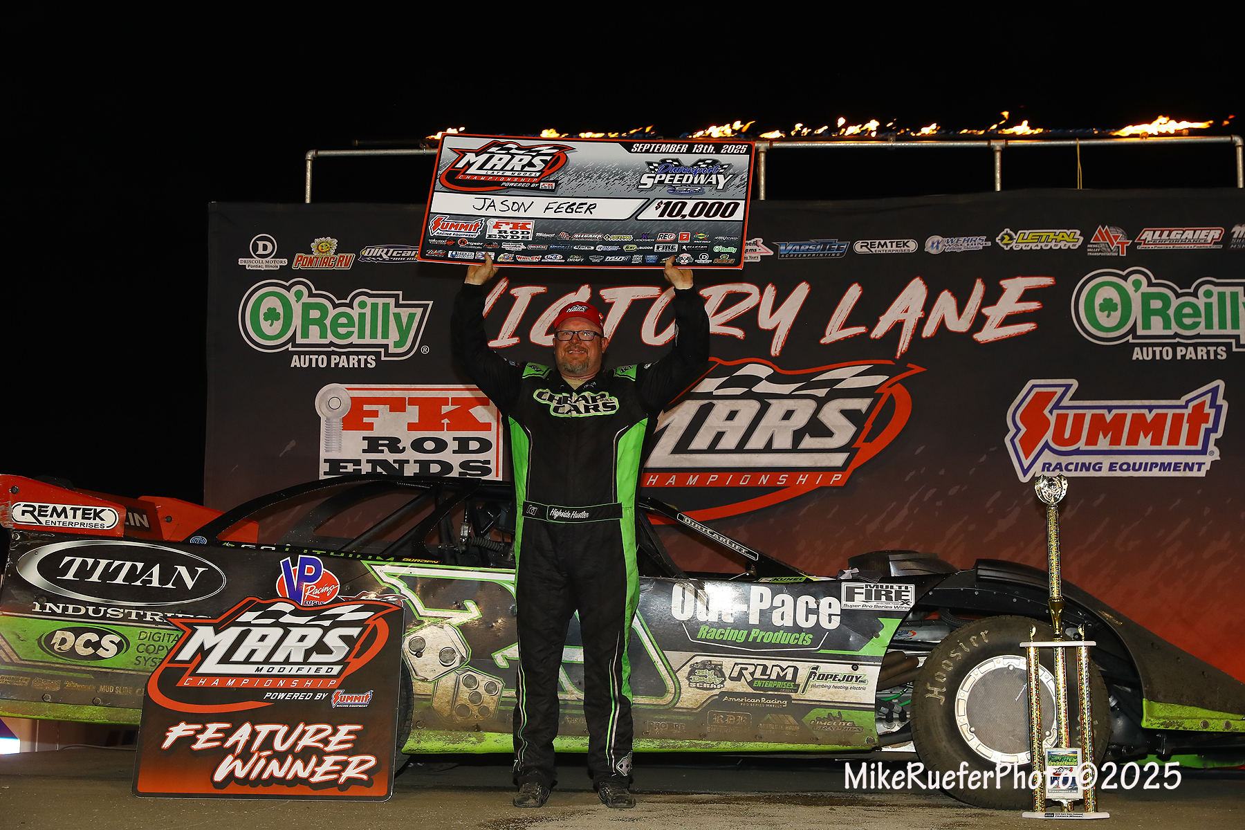 RacinBoys News - Jason Feger takes MARS weekend finale at Davenport