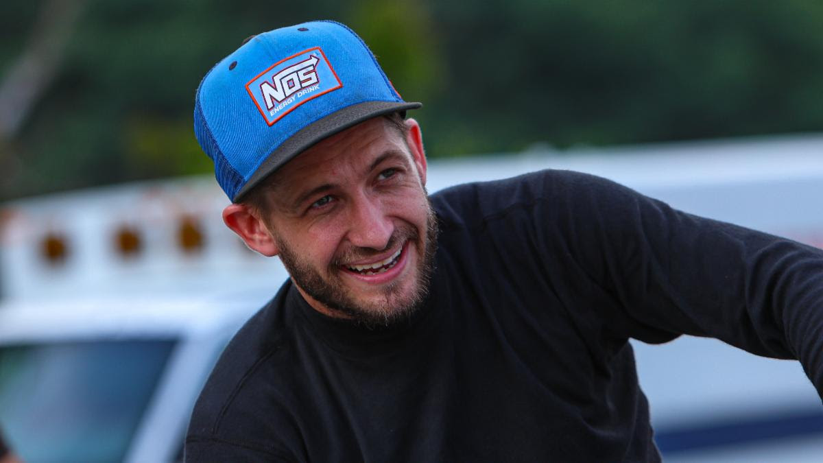 RacinBoys News - Grant earns third straight Mike Curb USAC National ...