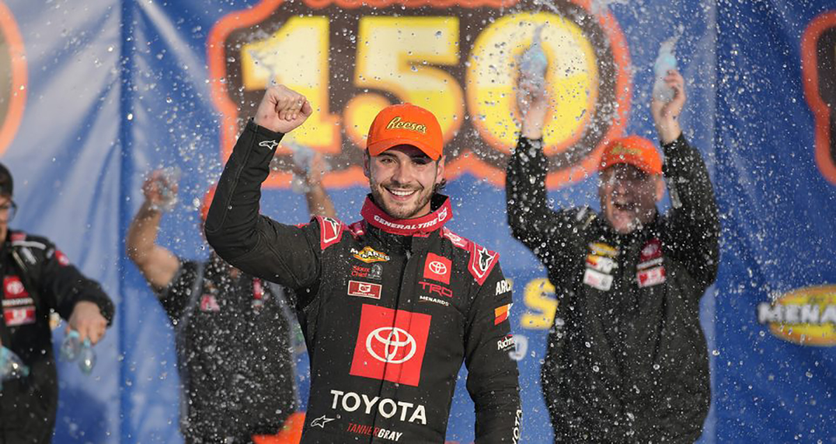 RacinBoys News - Tanner Gray holds on in thrilling finish to win Reese ...