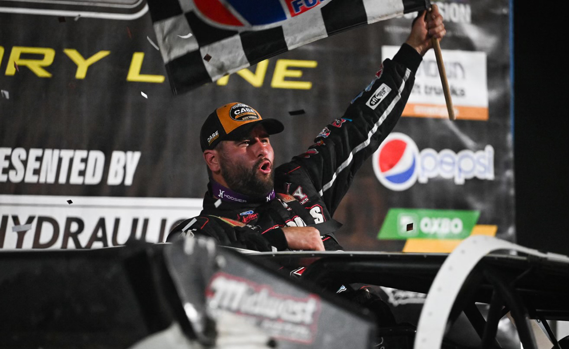 RacinBoys News - Ryan Gustin Wins Friday Night thriller at USA Nationals
