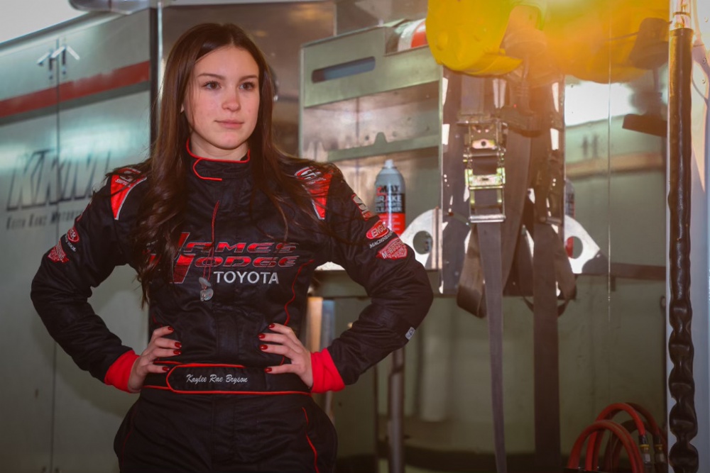 RacinBoys News - Kaylee Bryson becomes first female to advance to Chili ...