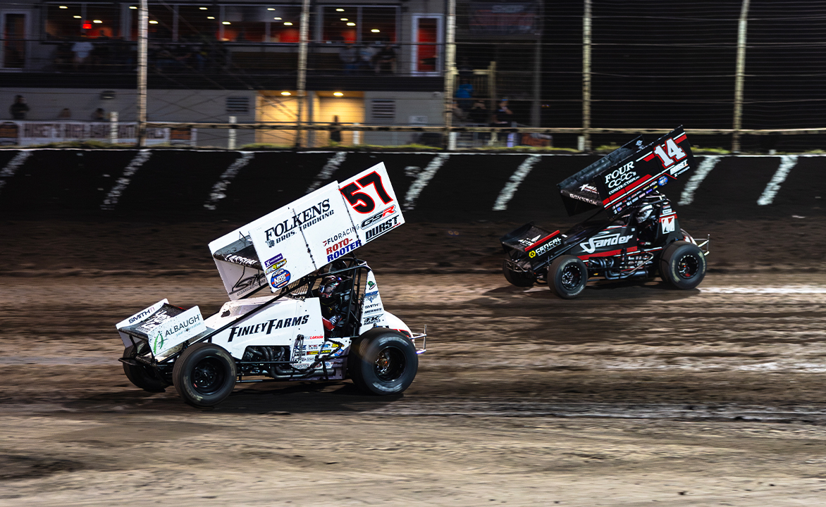 RacinBoys News - Kyle Larson holds off Bayston for Huset's Hustle ...