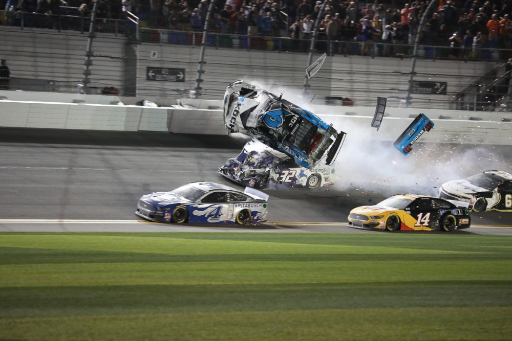 RacinBoys News - NASCAR drivers commend safety advancements that ...