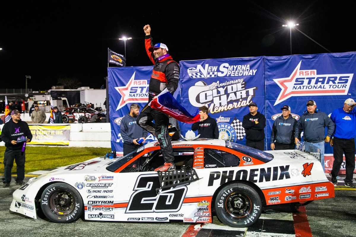 RacinBoys News - Bubba Pollard wins Clyde Hart Memorial at New Smyrna