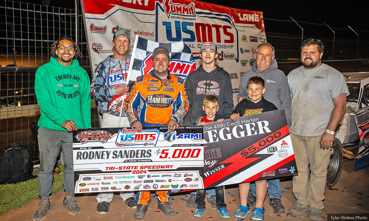 RacinBoys News - Sanders steals USMTS win from Wolff