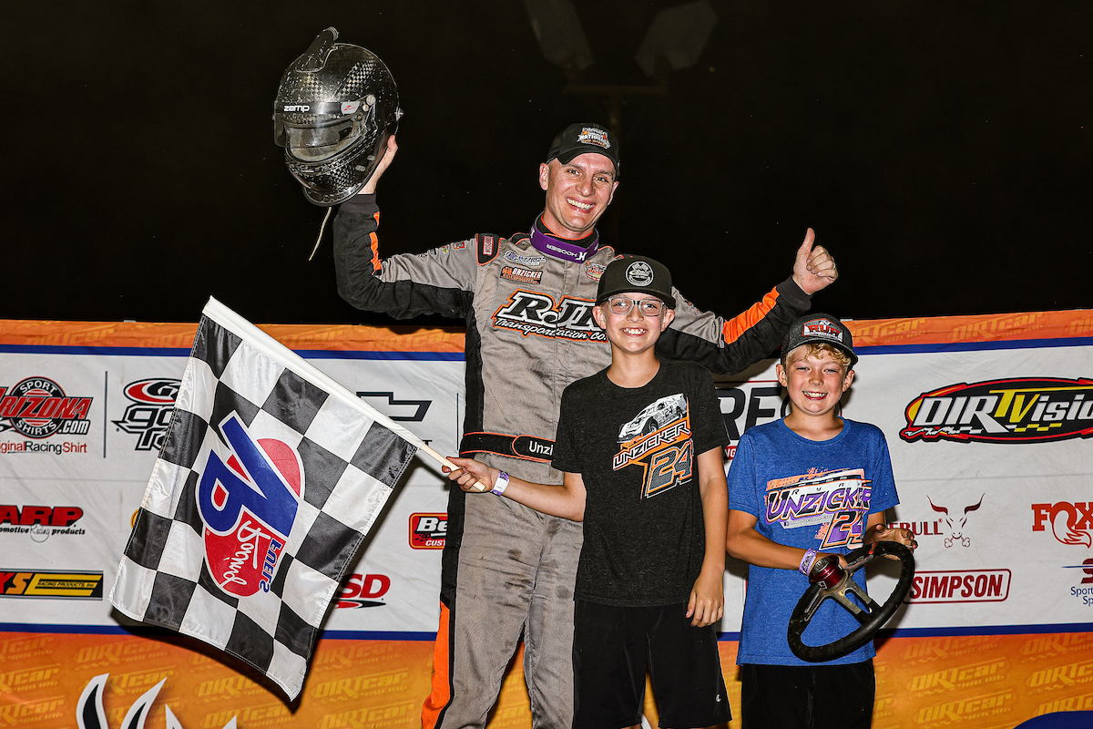 RacinBoys News - Ryan Unzicker Capitalizes on Erb-Feger Collision to ...