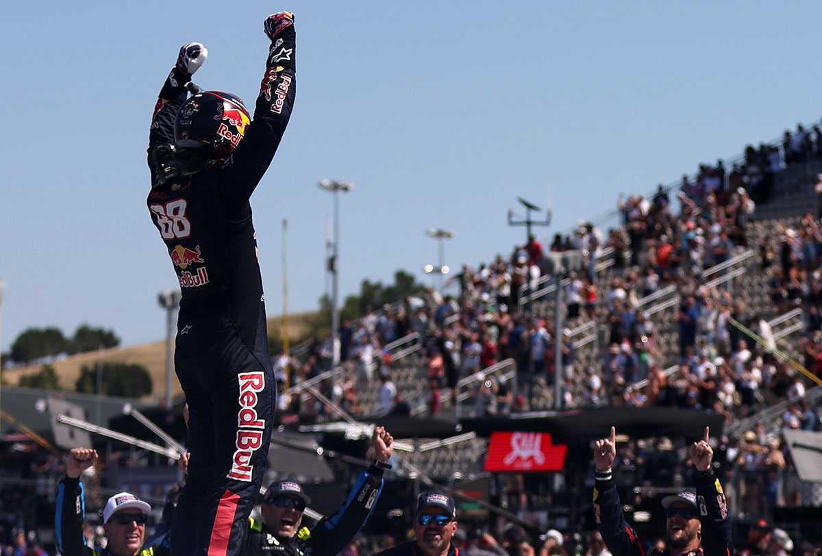 RacinBoys News - Shane van Gisbergen triumphs at Sonoma for third ...