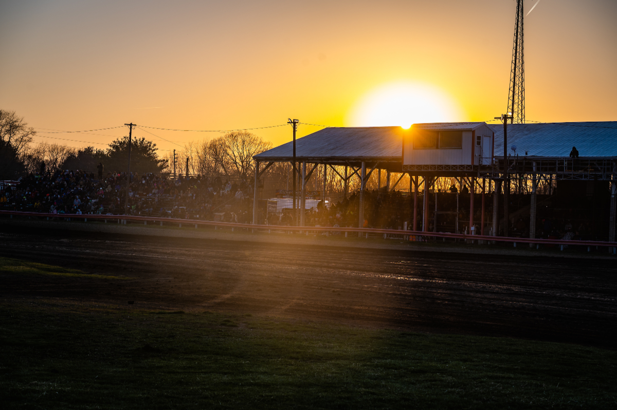 RacinBoys News - Farmer City Raceway Back to Host World of Outlaws ...