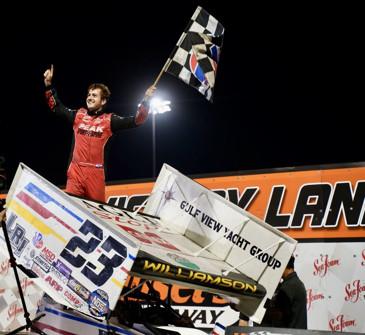RacinBoys News - Williamson triumphs at Huset's Speedway